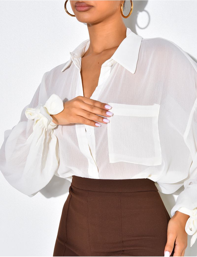 Chemise en voile transparent à nouer aux manches